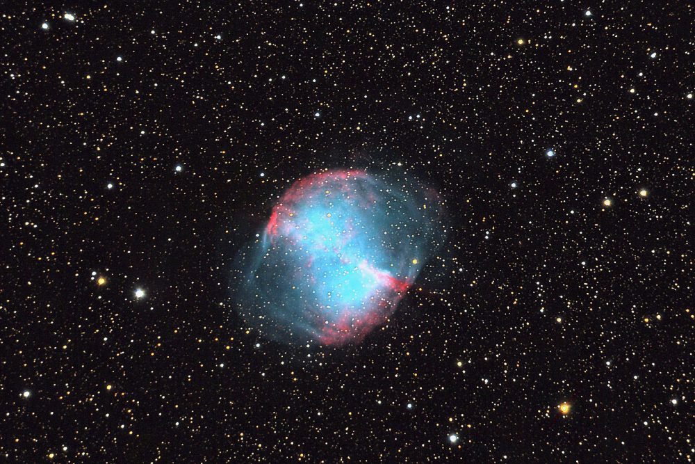 Dumbbell Nebula – Messier 27 (M27) - NGC 6853 | Constellation Guide