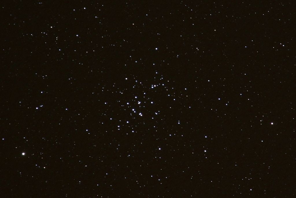 Praesepe (M44): The Beehive Cluster | Constellation Guide